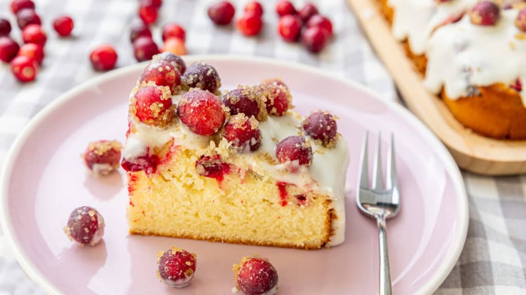 Cranberry Season Cake - Hey Recipe