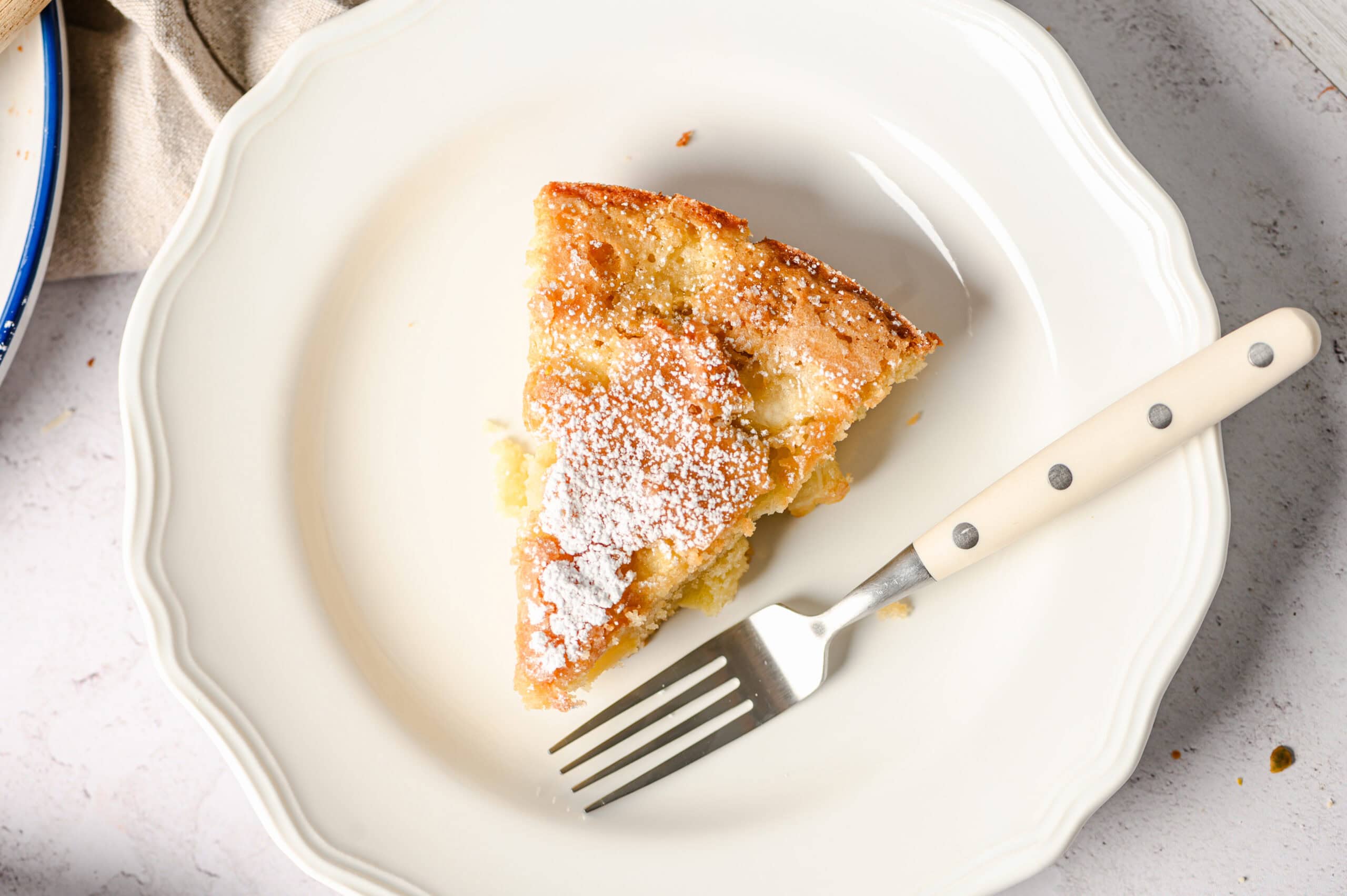 Homestyle Apple Cake - Hey Recipe