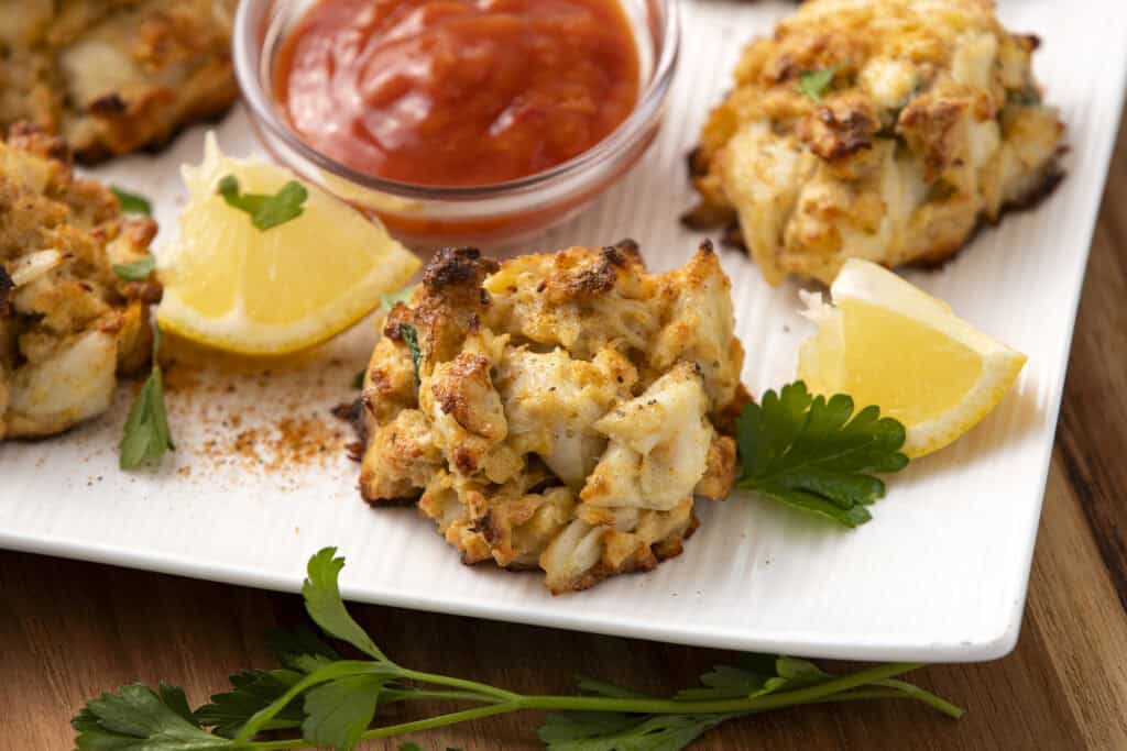 Coastal Crab Cakes - Hey Recipe