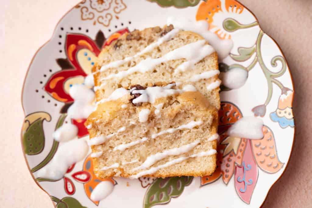 5-Minute Fall Bread - Hey Recipe