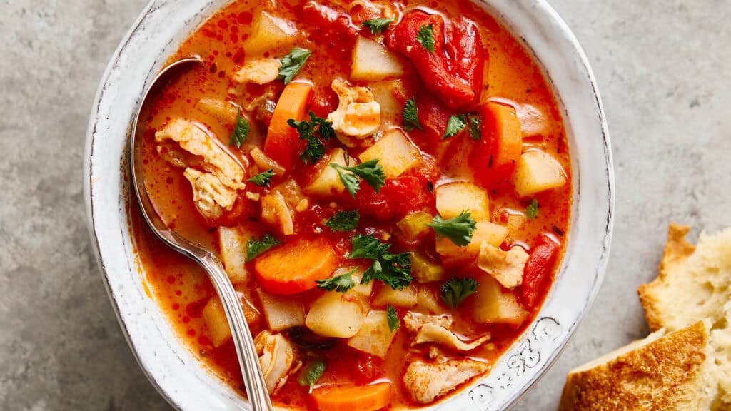 Sunday's Red Chowder - Hey Recipe