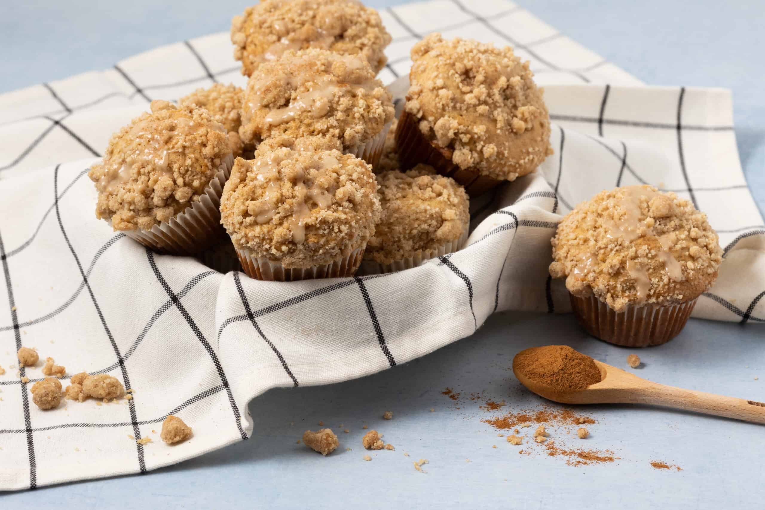 Coffee Cake Muffins - Hey Recipe