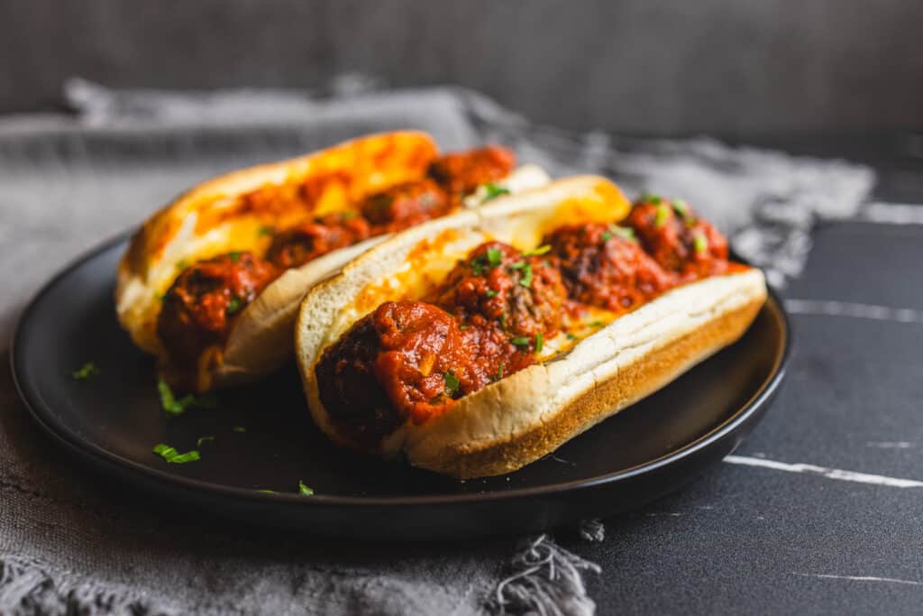 Row-Your-Meatball Boat - Hey Recipe